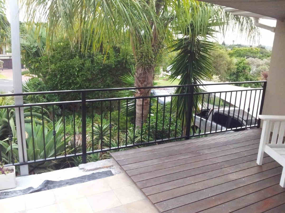 Balustrade Gallery - Custom Steel WorkXCustom Steel WorkX