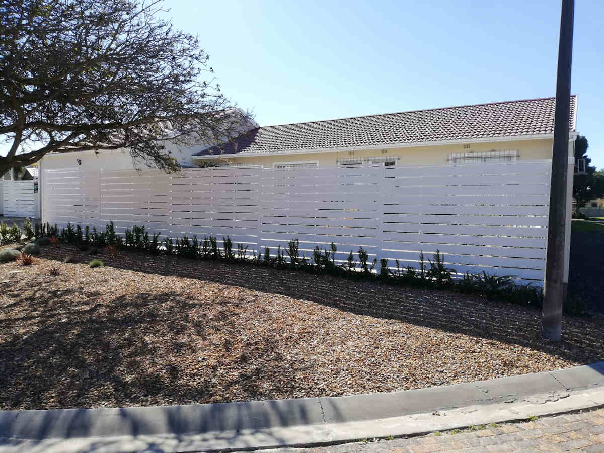 Fencing Gallery - Custom Steel WorkXCustom Steel WorkX